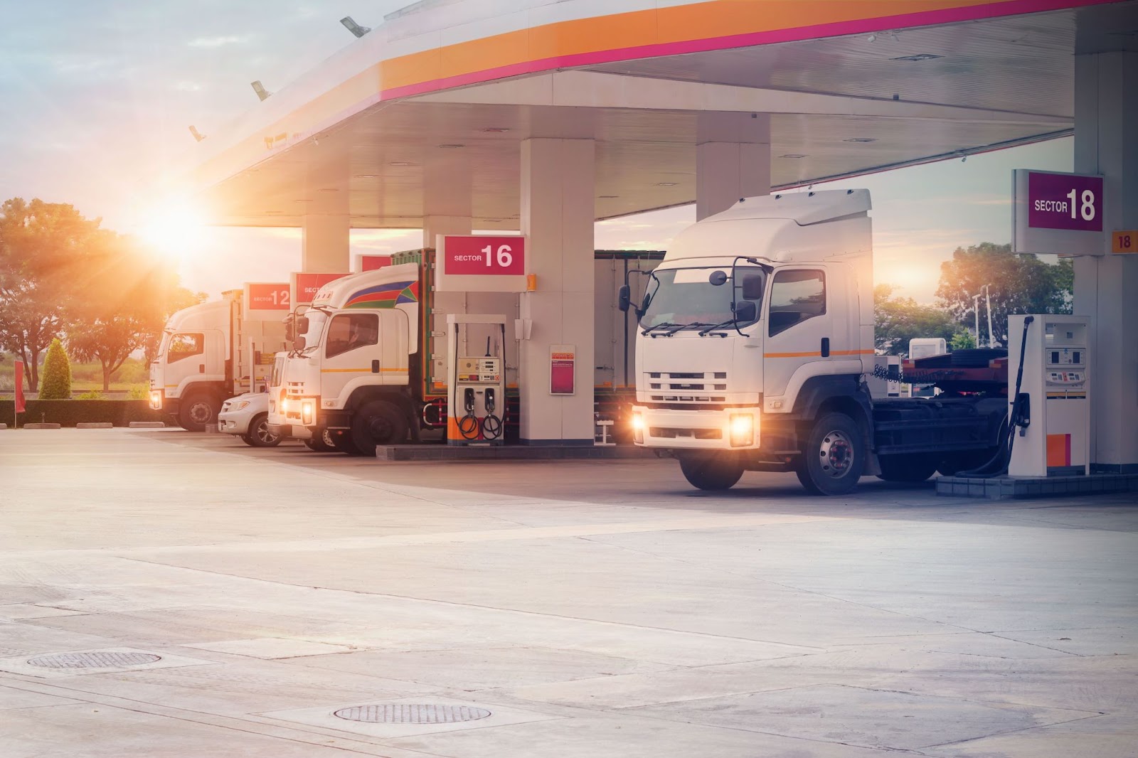 Commercial Gas Station Vs. Retail Station - King Fuels